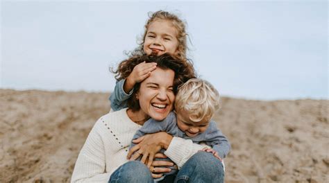 Todas Las Ayudas Para Las Familias Monoparentales En 2024