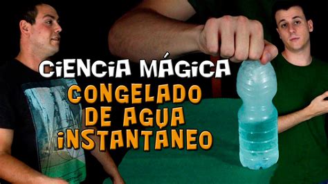 Cómo congelar agua al instante en un segundo hielo instantáneo