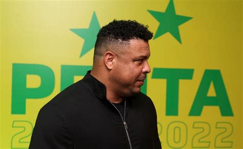 Poderia ter perdido o meu filho Mãe de Ronaldo Fenômeno abre o