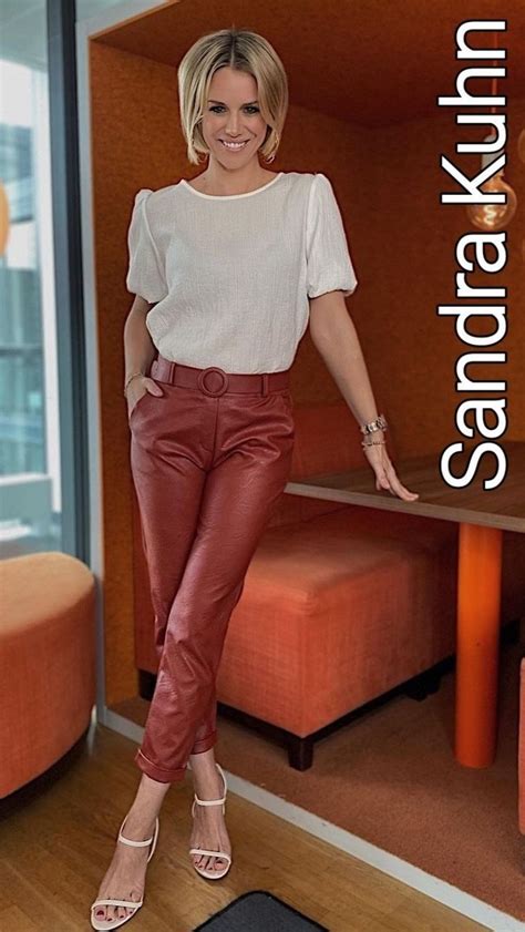Chic Over 50 Girl Celebrities Leather Outfit Tgirls Lady Clubwear Eye Candy Milf How To Wear