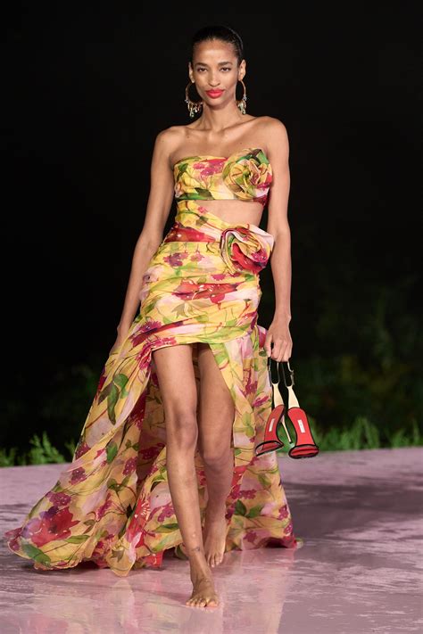 Carolina Herrera Resort 2024 Collection Vogue