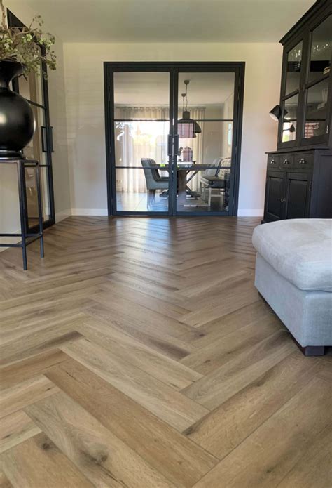 PVC Klik Visgraat Flooryard Artemis Naturel Eiken Laminaatpark