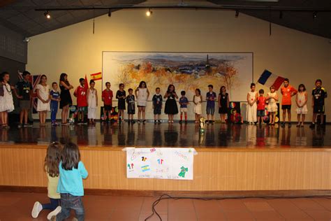 Coup De Sifflet Final Et Balle Au Centre Fromelennes