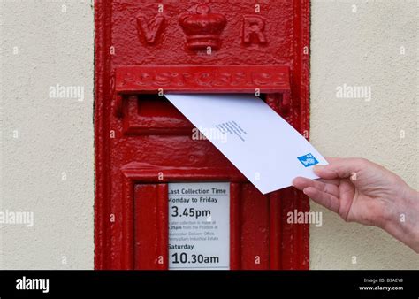 Royal Mail Postman Letter Hi Res Stock Photography And Images Alamy