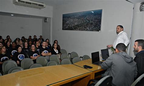 Dentistas da Rede Municipal de Volta Redonda recebem capacitação da