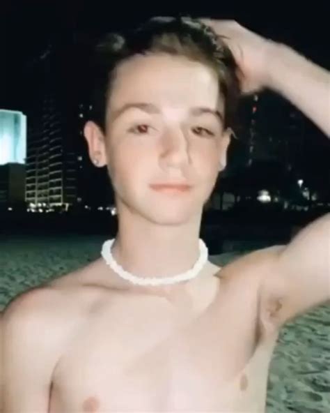 Mec Bg De 15 Ans