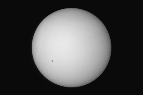 Bouteflikov on Twitter Le Soleil est entièrement blanc dans l