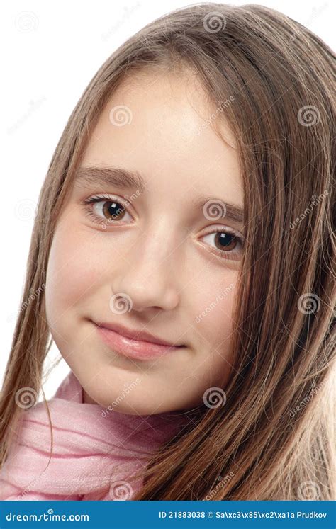 Verticale De La Belle Adolescente Photo stock Image du écharpe