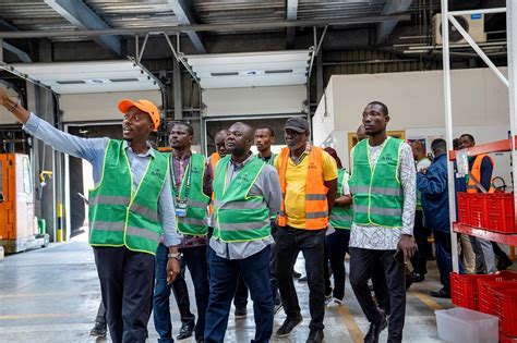Côte d Ivoire Visite de presse AGL dévoile ses installations ADJUWA