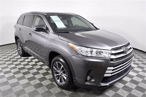 Pre Owned Toyota Highlander Xle Sport Utility In Palmetto Bay