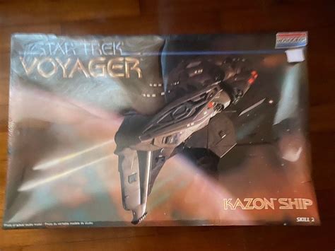 Amt Etrl Star Trek U S S Reliant Monogram Star Trek