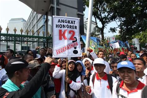 Berbahagialah Honorer Pengangkatan Honorer Jadi Asn Tertuang Dalam Pp