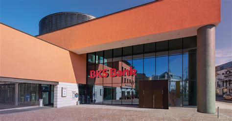 Wirtschaftszeit BKS Bank Mit Hervorragendem Ergebnis Im Ersten
