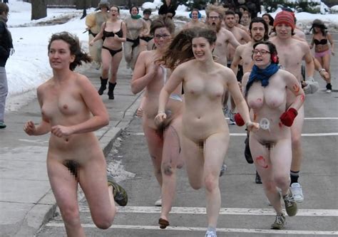 画像全裸マラソン大会とかいう神イベントチンポとおっぱいとマンコを見放題www オカズランド