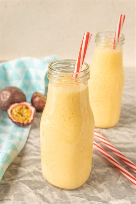 Mango Passion Fruit Smoothie An Easy Tropical Smoothie I Heart Brazil