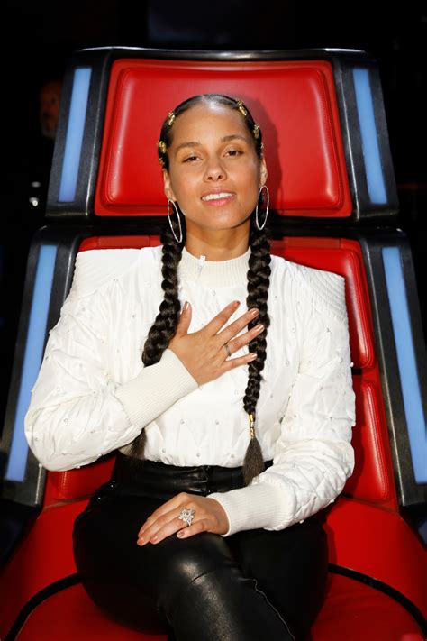 The Voice Behind The Scenes Live Top Performances Photo
