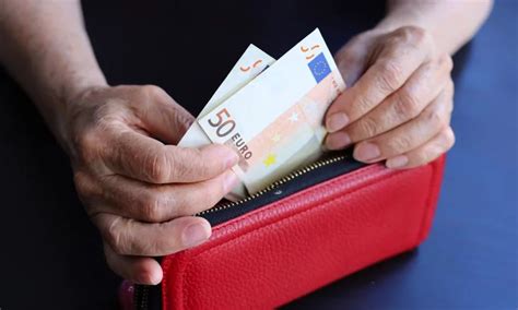 Anunț mult așteptat de la Casa de Pensii Cum să dai pensia din România