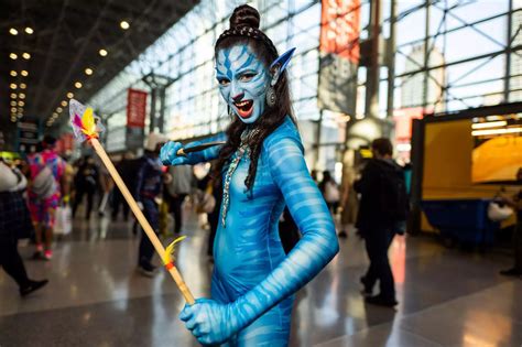 Comic Con Returns With Epic Avatar Bodypaint Saucy Superheroes And