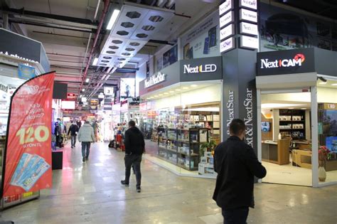 Perpa Ticaret Merkezi Perpa B Blok Aydinlatma Sistemiyle Enerji