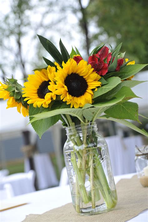 Pin By Derrick Rice On Carrie S Wedding Rustic Wedding Flowers