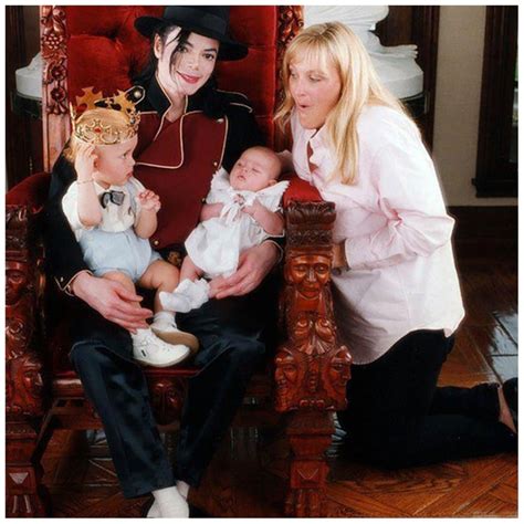 Conheça os três filhos de Michael Jackson e que eles fazem atualmente
