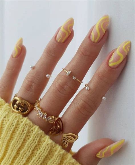 Free The Prettiest Summer Nail Designs We Ve Saved Swirl Yellow Nails