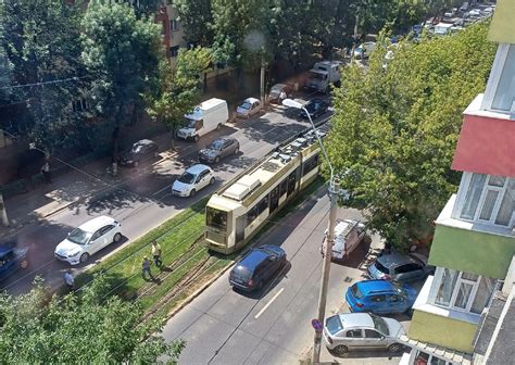 B365 BREAKING Un tramvai a deraiat pe Șoseaua Alexandriei linia 32
