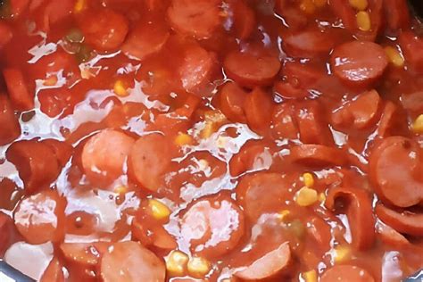 Molho de salsicha especial um tempero secreto para você servir