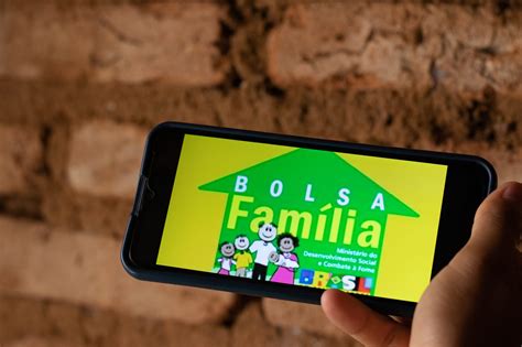 Abril chega NOVAS regras para o Bolsa Família confira os