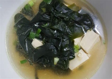 Resep Miyeok Guk Soup Rumput Laut Oleh Suzy Cute Cookpad