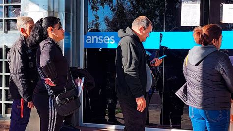 ANSES quiénes cobran este lunes 9 de septiembre 2024