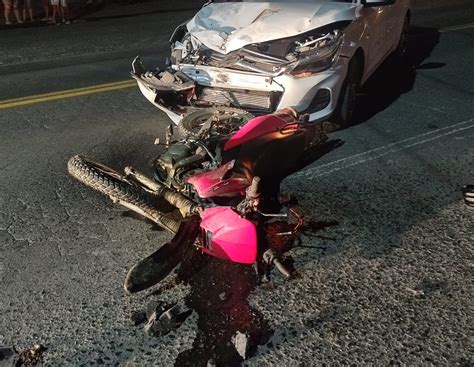 Colisão entre carro e moto deixa uma pessoa ferida em Ituporanga