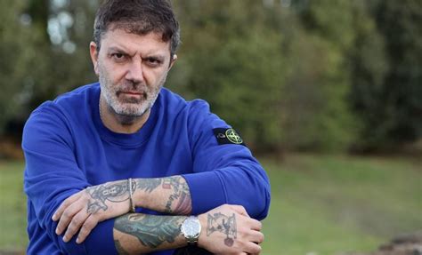 Stefano Calvagna Pubblicata La Biografia Se Non Entro Scavalco