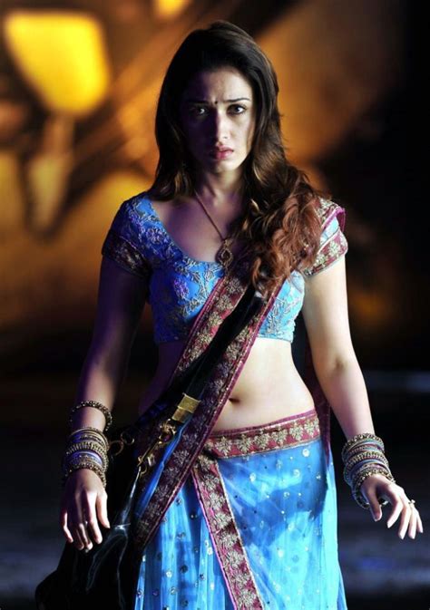 Sonakshiha Hot Navel