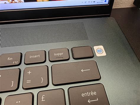 Test Dell Inspiron 16 Plus 7620 excellent rapport équipement prix