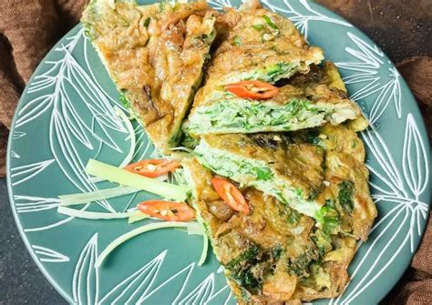Resep Telur Dadar Daun So Daun Melinjo Oleh Pawon Mommy Najam Cookpad