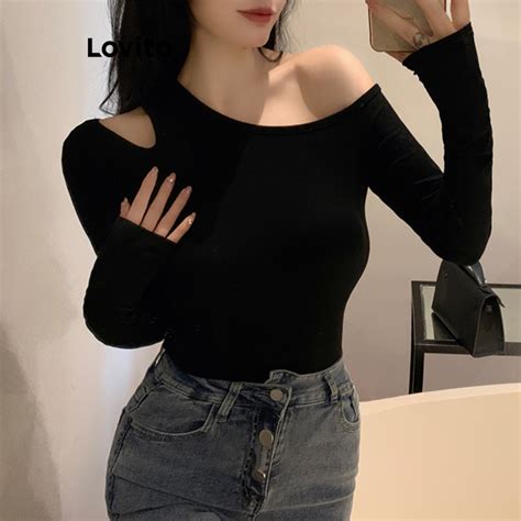 Lovito Women Casual Plain Cut Out Asymmetrical T Shirt Lne Black