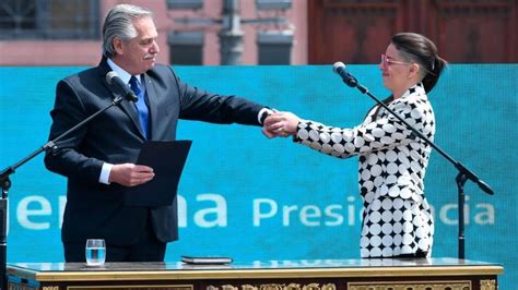 Alberto Fernández le tomó juramento a las nuevas ministras Canal Verte