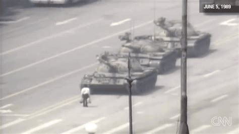 RetroNewsNow On Twitter On June 5 1989 An Unknown Chinese Citizen