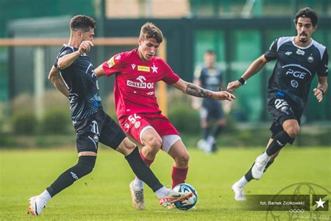 Wis A Krak W Remisuje W Sparingu Ze Stal Mielec Na Koniec Zgrupowania