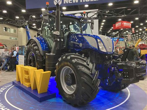New Holland Reveals The T7 300 Long Wheelbase Tractor