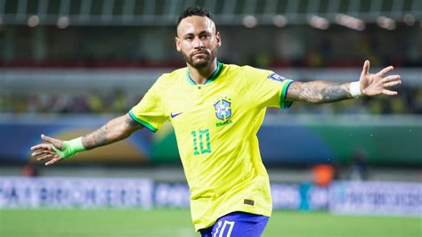 Apr S Le Psg Neymar P Te Les Plombs En Plein Match Le Sport
