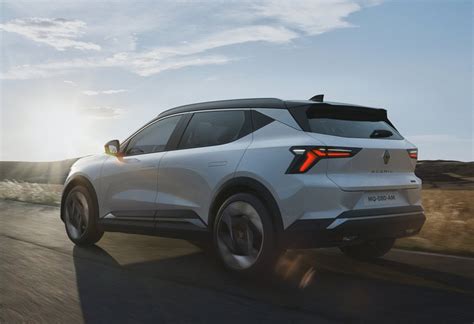 Spécifications et caractéristiques Renault Scénic E Tech 220 hp Long