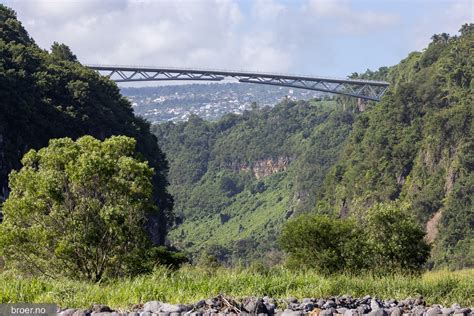 Bras De La Plaine Bridge Broer No