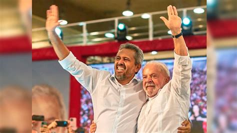 Elmano de Freitas acompanhará o presidente Lula em viagem à China