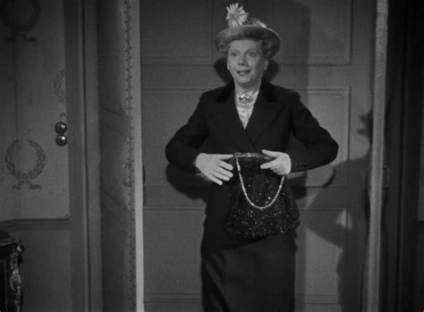 映画の小部屋弾痕 La Fille du Diable1946年 九螺ささらくら ささら