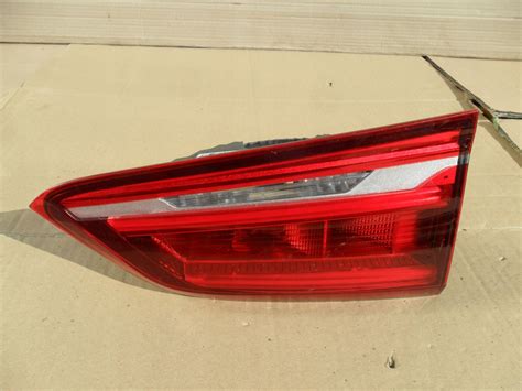 Bmw X F Lampa Prawa Ty W Klap Oficjalne