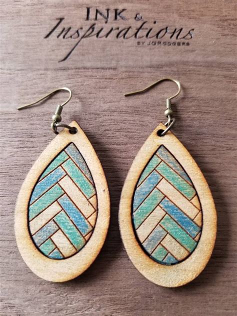 Wood Earrings Bohemian Earrings Colorful Wood Earrings Etsy Österreich