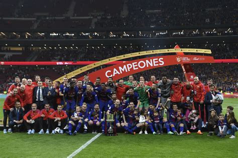 FOTOS El Barcelona se alza campeón de la Copa del Rey 800Noticias
