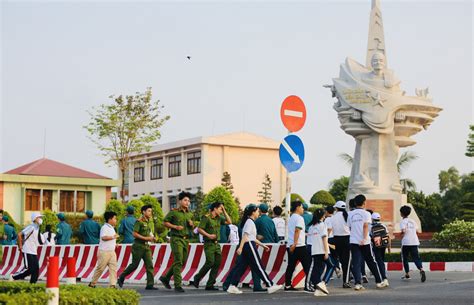 TX Bến Cát Gần 1 800 người tham gia lễ phát động ngày chạy olympic vì